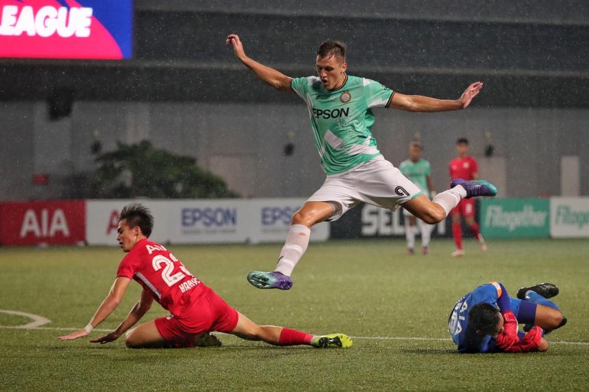 Football: Zuzul's hot streak continues as Geylang beat Young Lions ...
