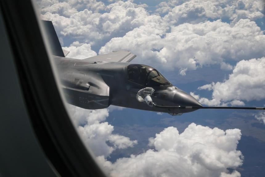 RSAF's tanker aircraft refuels Australian and US F-35 fighters for the ...