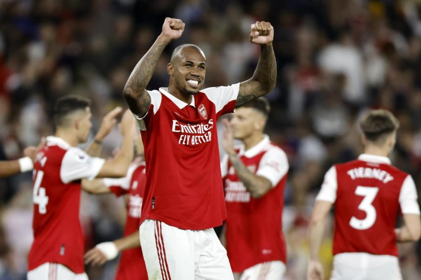 On The Ball: Arsenal's revival faces sternest test yet in Man United ...