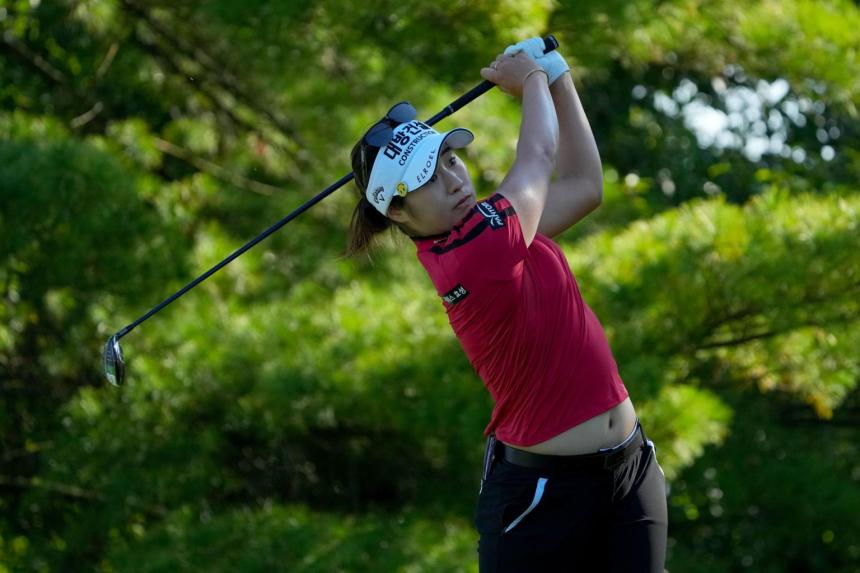 Golf: South Korea's Lee6 fires bogey-free 63 to seize LPGA Queen City C'ship lead | The Straits ...
