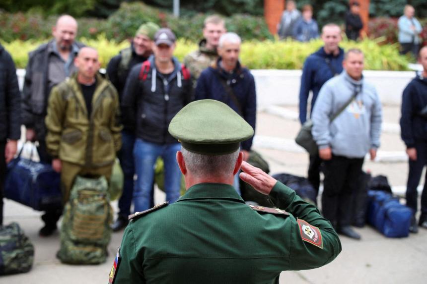 Thousands of mobilised Russians sent home, unfit for military duty ...