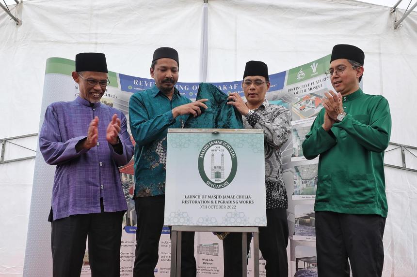 196-year-old Jamae Chulia Mosque in Chinatown to get $3m restoration ...