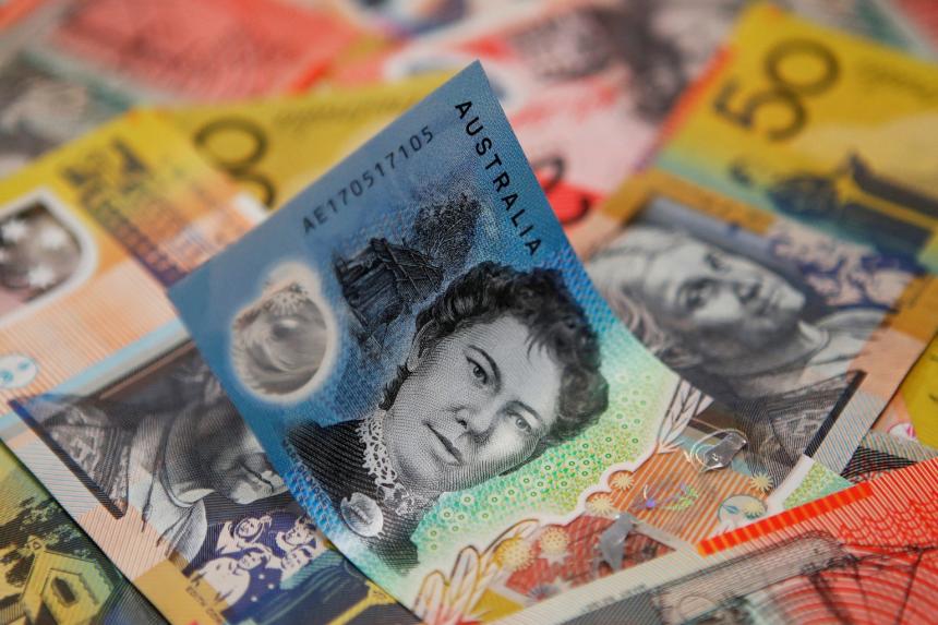Australian dollar plumbs to new 2½-year low; kiwi edges up | The ...
