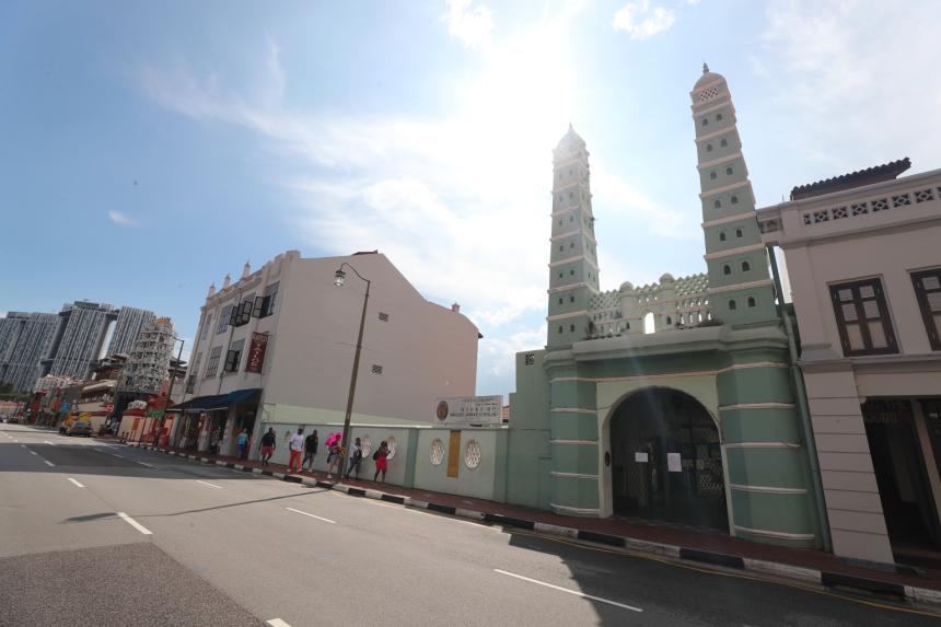 196-year-old Jamae Chulia Mosque in Chinatown to get $3m restoration ...