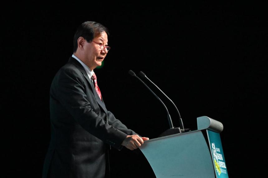 Delivery of healthcare must change to maintain quality care as S'pore ...