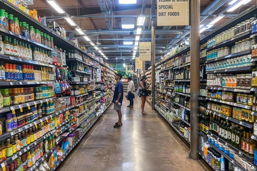 US inflation rises to 40-year high, paving way for another big Fed hike ...