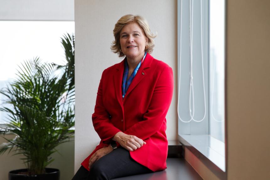 Franklin Templeton’s Jenny Johnson can play soccer and steer $2 ...