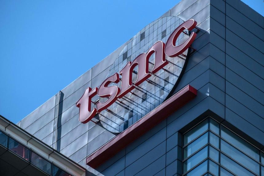 TSMC: The Taiwanese chipmaker caught in a tech tug of war | The Straits ...