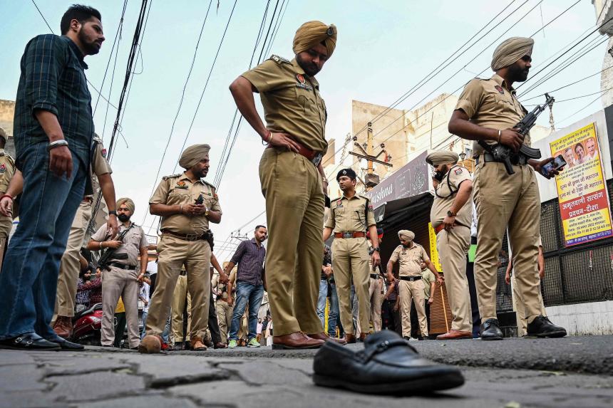 Radical Hindu leader shot dead in India's Sikh holy city | The Straits ...