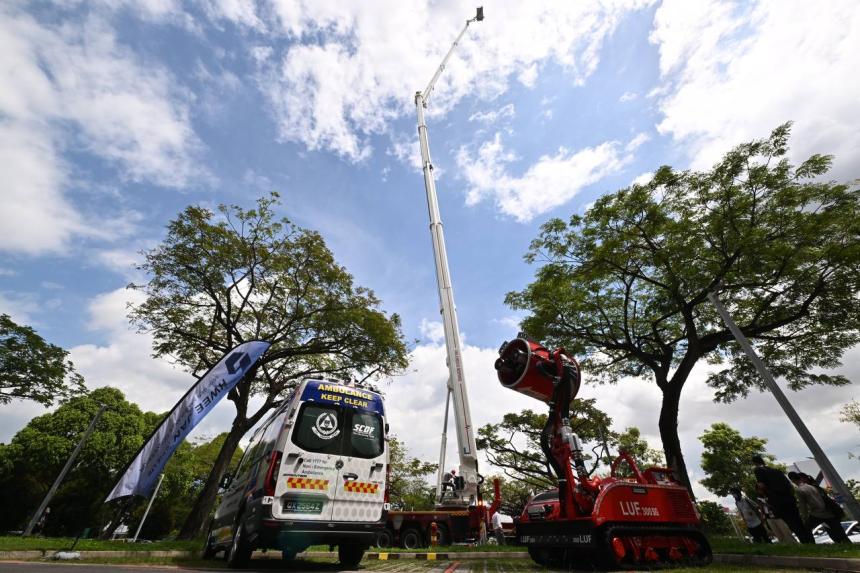 SCDF to deploy 90m-tall emergency vehicles for firefighting, rescue in ...