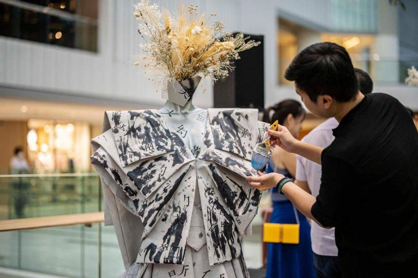 Style News: Rimowa x Adidas collab, Fashion Connects pays tribute to ...