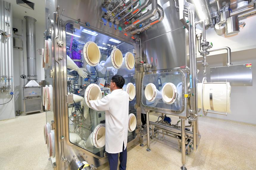 GSK opens first high-potency facility in Singapore to produce drugs for cancer treatment | The ...