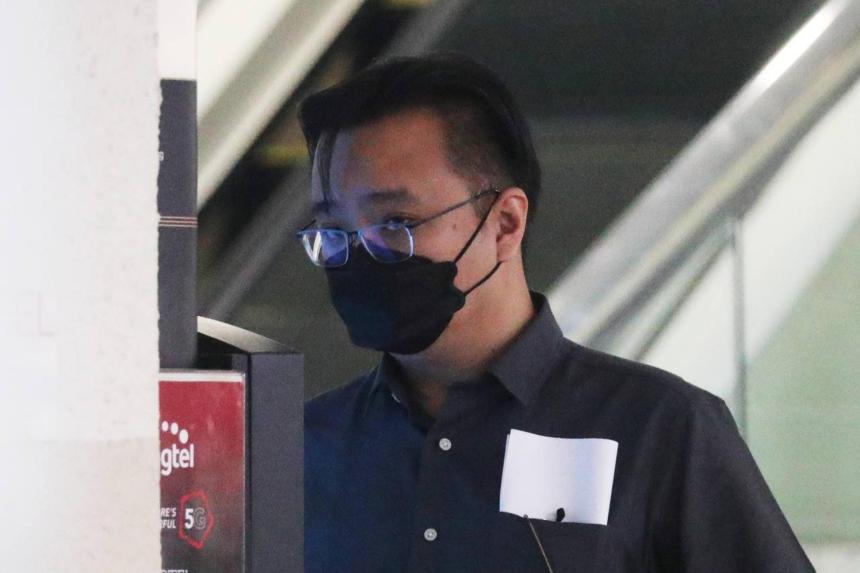 Cop charged over $32,500 in bribes, tipping off of suspects | The ...