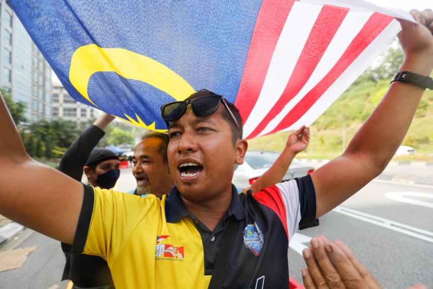 Malaysia transitions: All you need to know about a ‘unity government ...