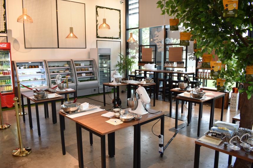 Enjoy exclusive Christmas-themed subscriber experience with The ...