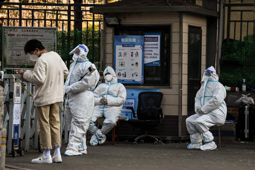 China Covid-19 cases hit fresh record high after weekend of protests ...