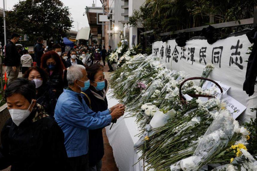 Jiang Zemin's body arrives in Beijing as hundreds pay respects in Hong ...