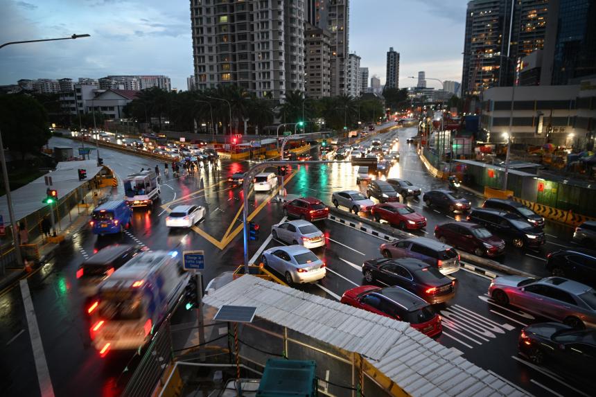 Longer travel time for motorists after traffic changes in Novena; LTA ...
