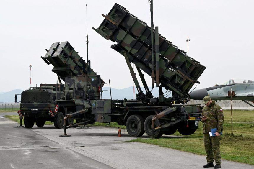What is the Patriot missile defence system that the US is sending to ...
