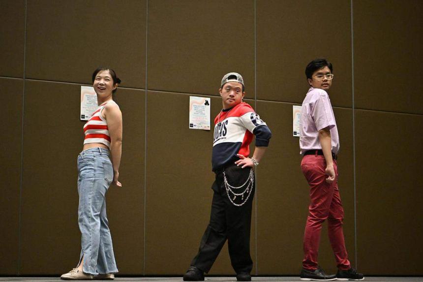 Non-binary and neurodivergent models redefine what is beautiful | The ...