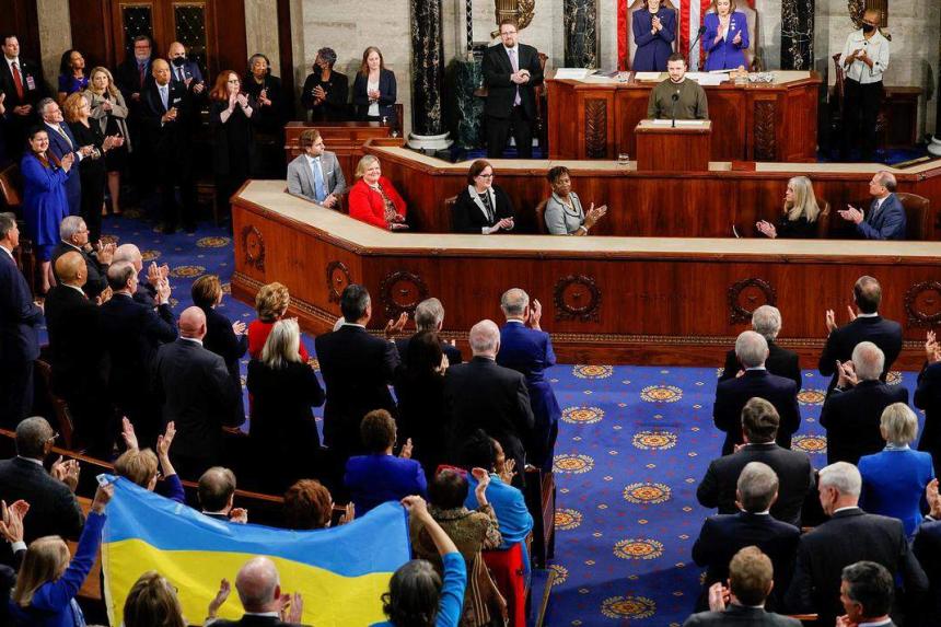 Ukraine’s Zelensky strikes defiant note against Russia in speech to US ...