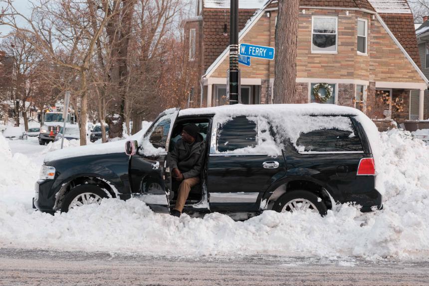 As Buffalo begins to thaw, US police check for victims house to house | The Straits Times