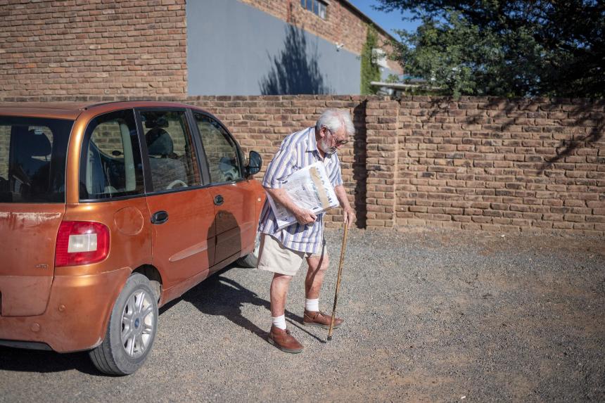 South African journalist, 90, makes 1,200km round trip to deliver ...