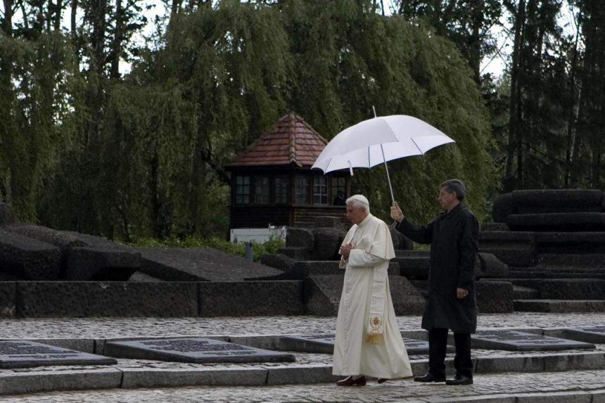 Former Pope Benedict was first pontiff to resign in 600 years | The Straits Times