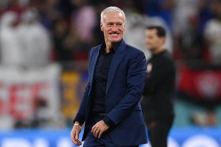Football: France head coach Deschamps extends contract until 2026 World ...