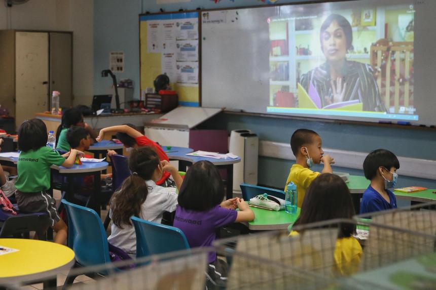 Account holders of 8 banks can now tap eGiro to pay MOE school fees ...