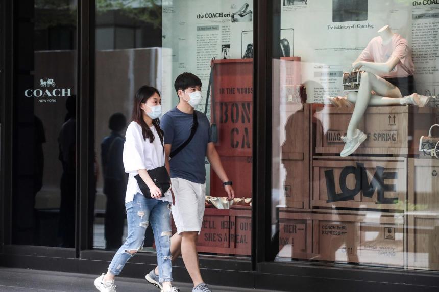 Meet the moonlight clan: Young Taiwanese who spend all they earn | The ...