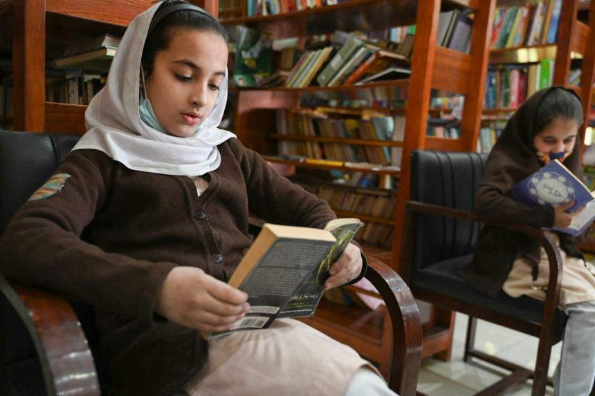 Library thrives in Pakistan's 'wild west' gun market town | The Straits ...