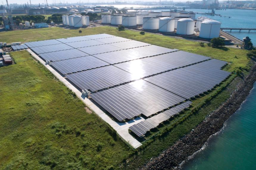 JTC to raise solar power capacity of Jurong Island eightfold by 2024 | The Straits Times