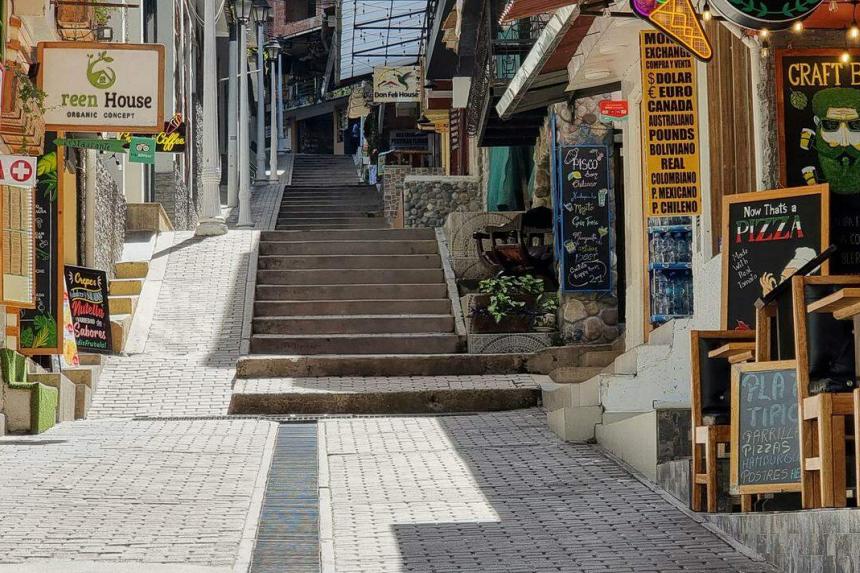 Peru tourism industry in 'free fall' as Machu Picchu closed by protests ...