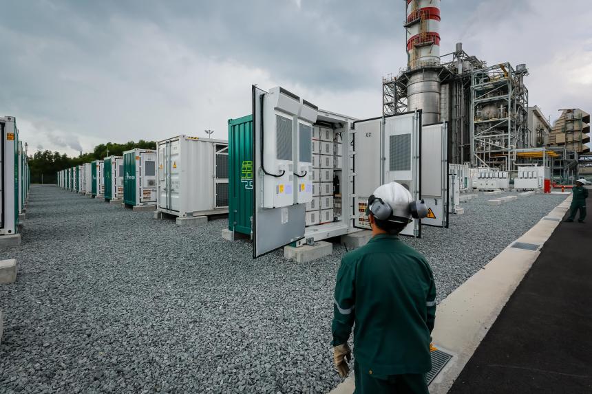 Sembcorp opens S-E Asia’s largest energy storage system on Jurong ...