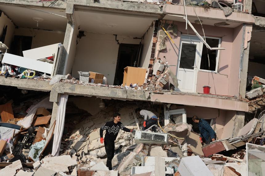 Turkey detains four over ‘provocative’ quake social media posts | The ...