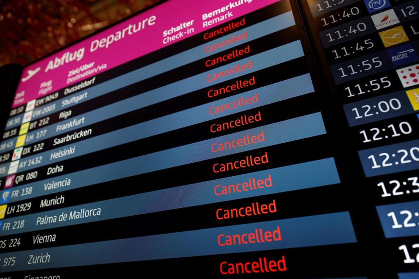 Frankfurt airport operator warns of ‘massive disruptions’ from planned ...