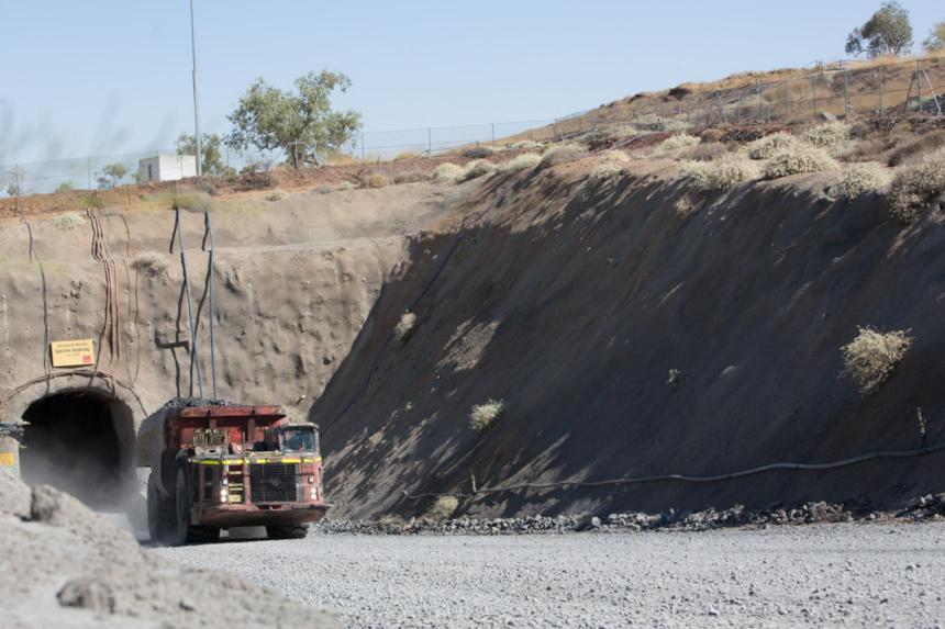 2 men killed in ‘devastating’ Australian mining incident | The Straits ...