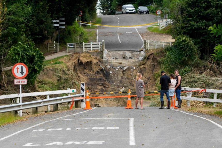 New Zealand cyclone death toll up to 8, expected to rise | The Straits ...