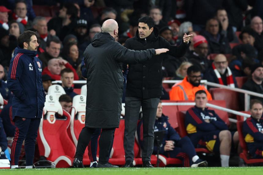 Football: Mason leaves referees' body after VAR error in Arsenal game ...