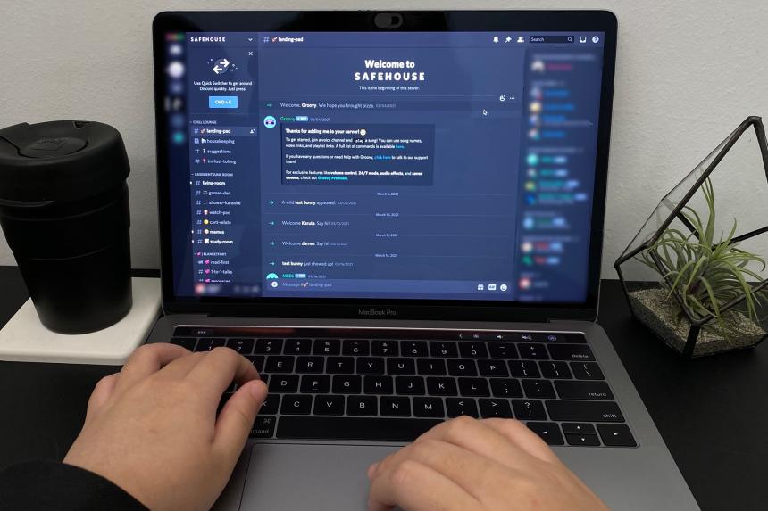 Young people cite anonymity, safe space in turning to Discord for ...