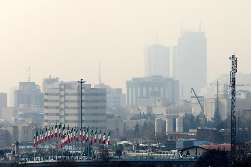 Toxic smog: Iran criticised for winter 'air pollution catastrophe ...