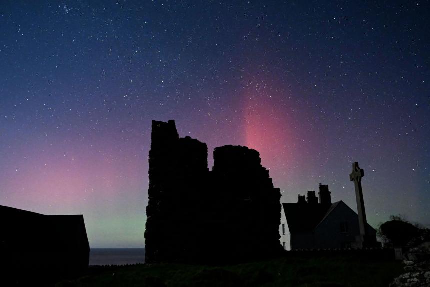 Tiny Welsh island wins world stargazing fame | The Straits Times