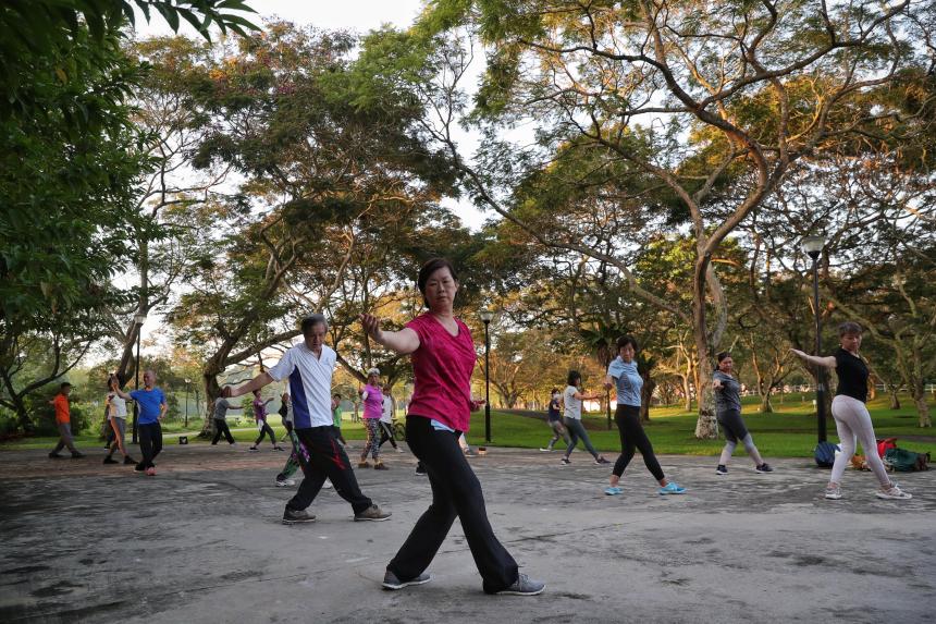 Traditional fitness qigong wins hearts of young Chinese | The Straits Times