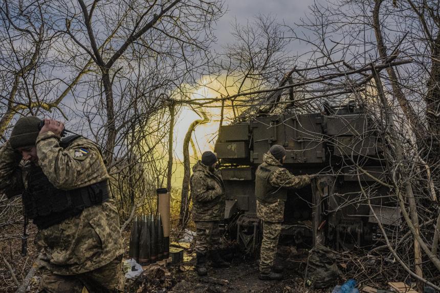 With Ukraine under pressure in Bakhmut, fight becomes a battle over ...
