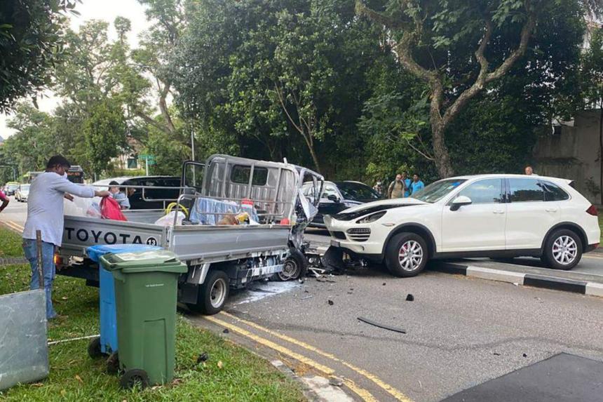 Two people taken to hospital after accident at Sixth Avenue | The ...