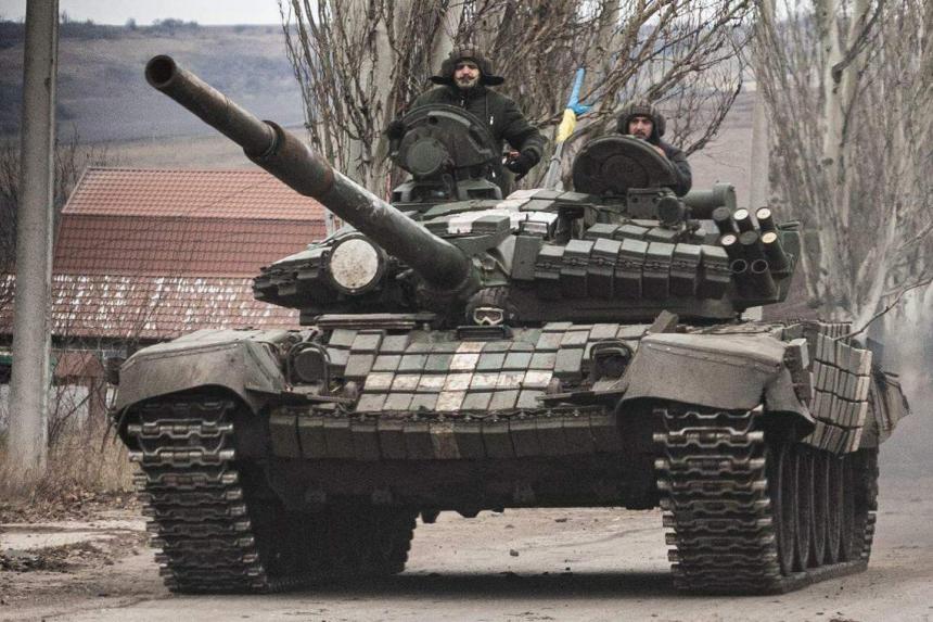 Ukraine starts producing shells for its Soviet-era tanks | The Straits ...