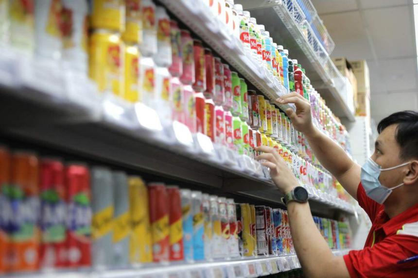 Shoppers to pay 10 cents more for bottled, canned drinks from April ...