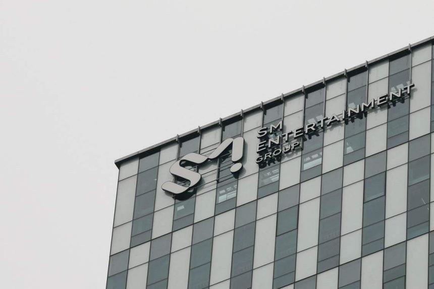 K-pop takeover battle loser Hybe to sell $580m stake in SM | The Straits Times