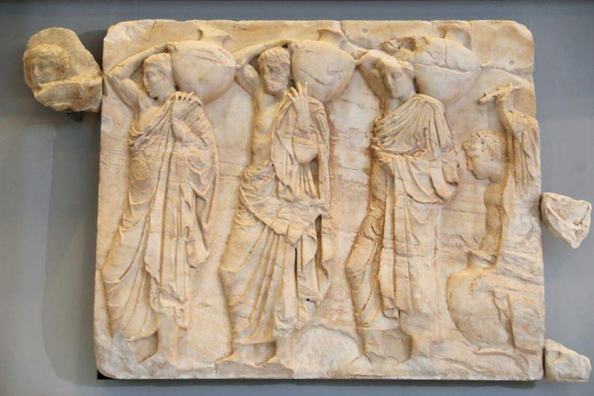 Parthenon fragments held by Vatican returned to Greece | The Straits Times